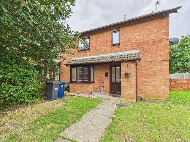 Cookson Close, Yaxley, Peterborough PE7, 2 bed semi detached house to rent, £900 pcm | PrimeLocation