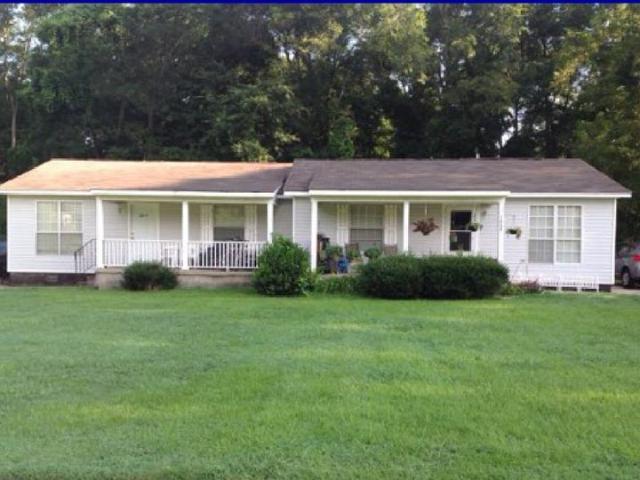 Charming pad in Jonesboro