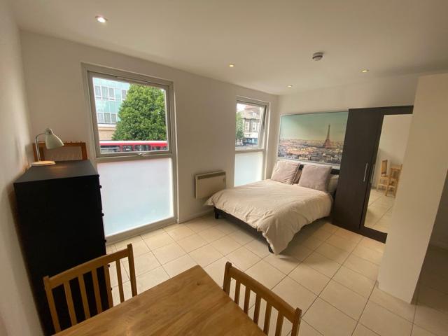 Cool Studio Apartment in Islington