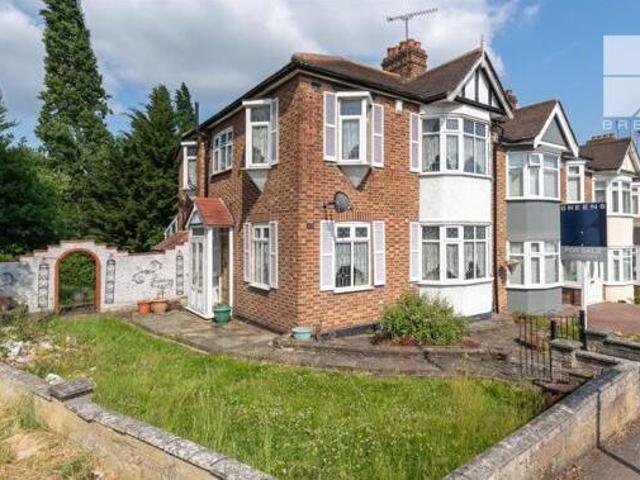 Coolgardie Avenue, Highams Park, 4 Bedroom End