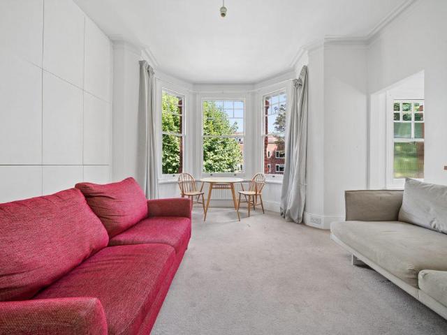 Coolhurst Road, London N8 1 bed flat to rent £2,000 pcm £462 pw