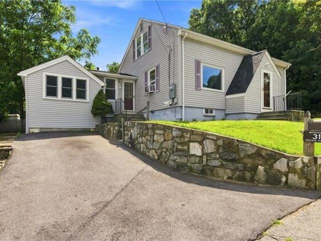 Coolidge Ave, Woonsocket, Home For Sale
