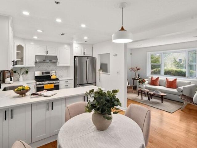 Coolidge Hill Rd Apt,watertown, Condo For Sale