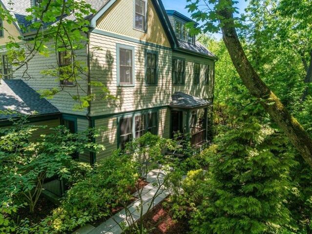Coolidge Hl, Cambridge, Home For Sale