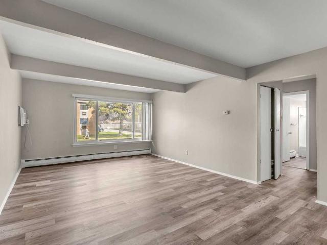 COOLIDGE ON 9 2 Bedroom Apartment for Rent at 21800 Coolidge Hwy, Oak Park, MI 48237