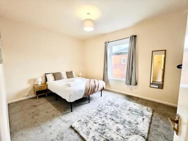Coomassie Street, Radcliffe, M26