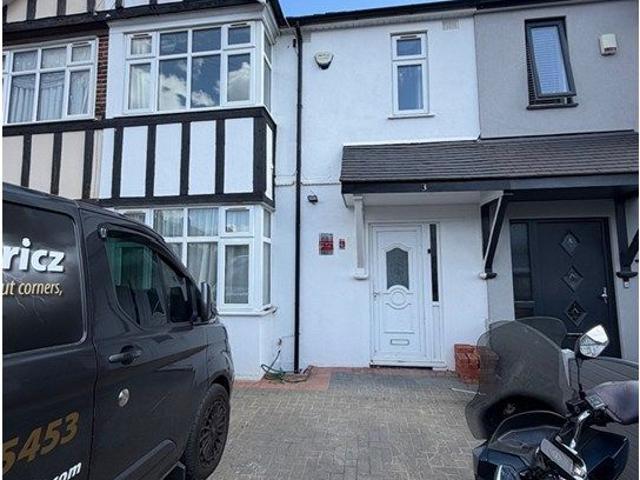 Coombewood Drive, Romford RM6, 3 bed terraced house to rent, £2,400 pcm | PrimeLocation