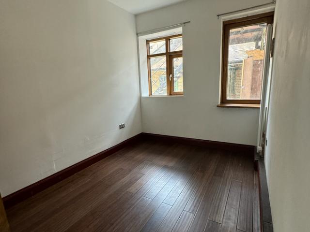 Coombe Farm, Oaks Road CR0, 1 bed flat to rent, £1,100 pcm | PrimeLocation