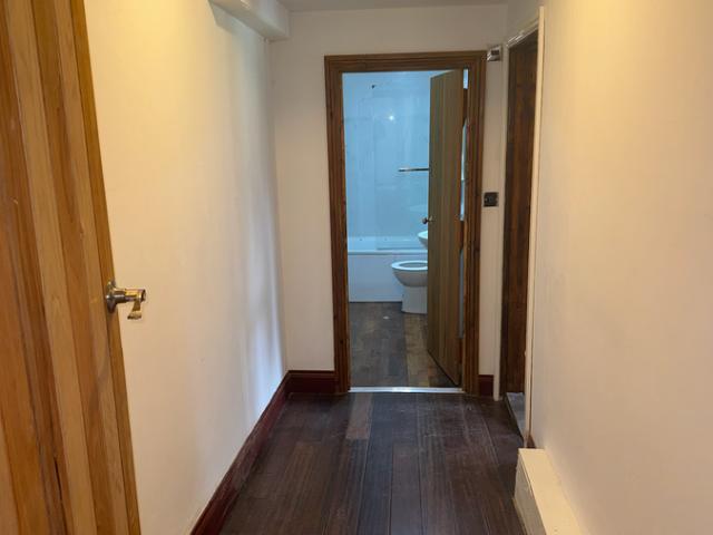 Coombe Farm, Oaks Road CR0, 2 bed flat to rent, £1,300 pcm | PrimeLocation
