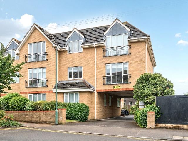Coombe Lodge, 6 Manorgate Road, Kingston Upon Thames KT2, 2 bed flat to rent, £2,100 pcm | PrimeLocation