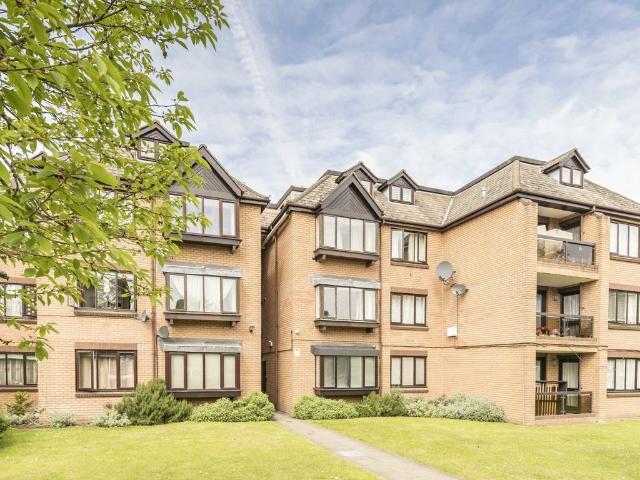 Coombe Lane West, Kingston Upon Thames KT2, 1 bed flat to rent, £1,450 pcm | PrimeLocation