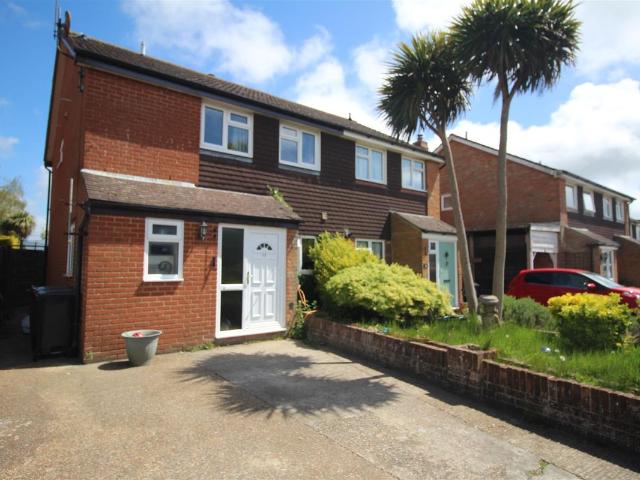 Coombe Shaw, Ninfield TN33, 3 bed property to rent, £1,450 pcm | PrimeLocation