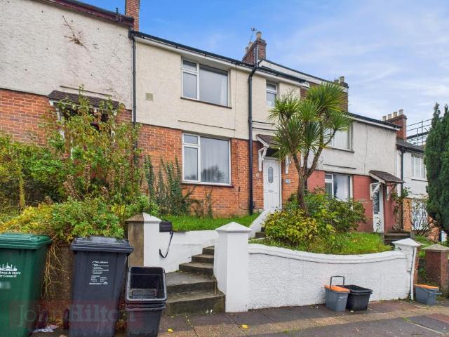 Coombe Road, Brighton 4 bed terraced house to rent £2,400 pcm £554 pw