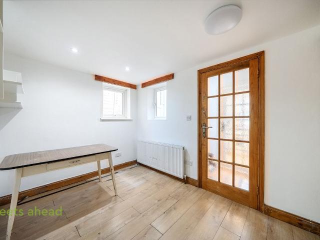 Coombe Road, Croydon CR0, 1 bed flat to rent, £1,250 pcm | PrimeLocation