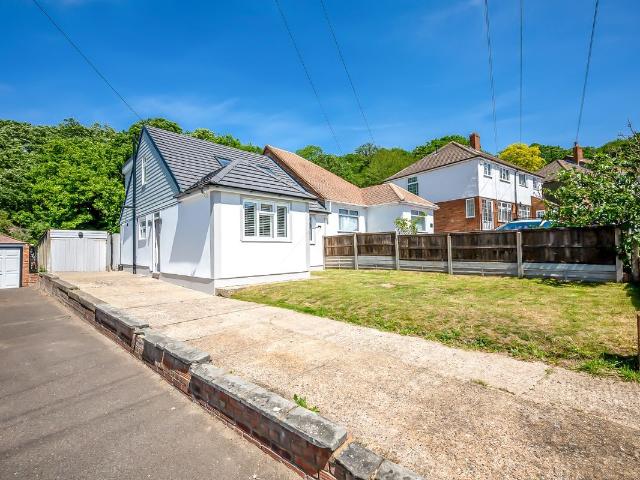 Coombfield Drive, Dartford DA2, 3 bed semi detached house to rent, £2,000 pcm | PrimeLocation