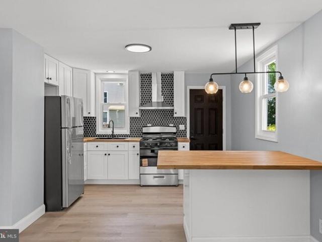 Cooper Ave, Oaklyn, Home For Sale