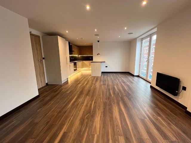 Cooper House, Silvester Street, Hull HU1, 2 bed flat to rent, £975 pcm | PrimeLocation
