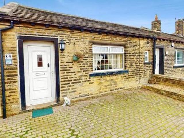 Cooper Lane, Shelf, 1 Bedroom Bungalow