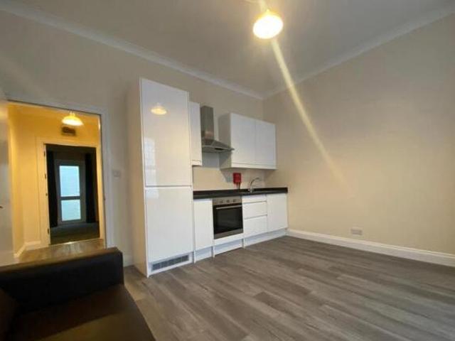 Cooper Road, Dollis Hill, 1 Bedroom Flat