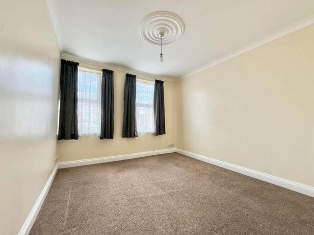 Cooper Road, Dollis Hill, NW10
