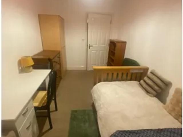 Cooper Road, Dudden Hill, London, NW10 1BG, United Kingdom | Room for rent #3427657 | Rentberry