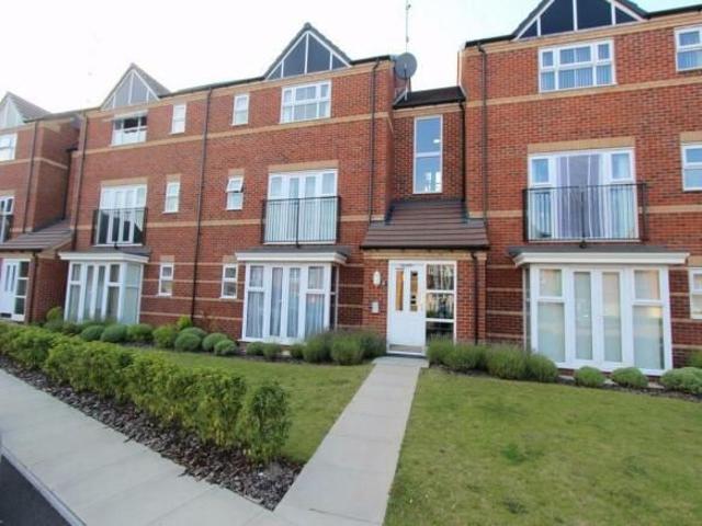 Coopers Meadow, Keresley End, Coventry CV7, 2 bed flat to rent, £950 pcm | PrimeLocation