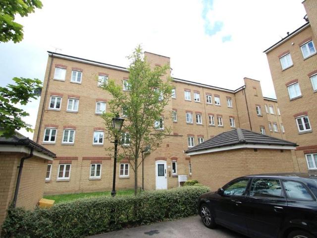 Coopers Court, Kidman Close, Gidea. 2 bed apartment to rent £1,450 pcm £335 pw