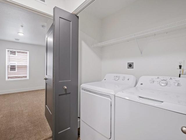Coopers Landing Apartments 2 Bedroom Apartment for Rent at 5001 Coopers Landing Dr, Kalamazoo, MI 49004