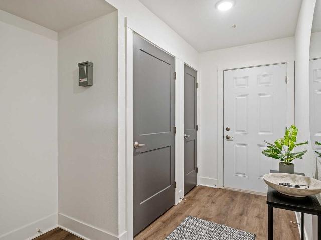 Coopers Landing Apartments 2 Bedroom Apartment for Rent at 5001 Coopers Landing Dr, Kalamazoo, MI 49004