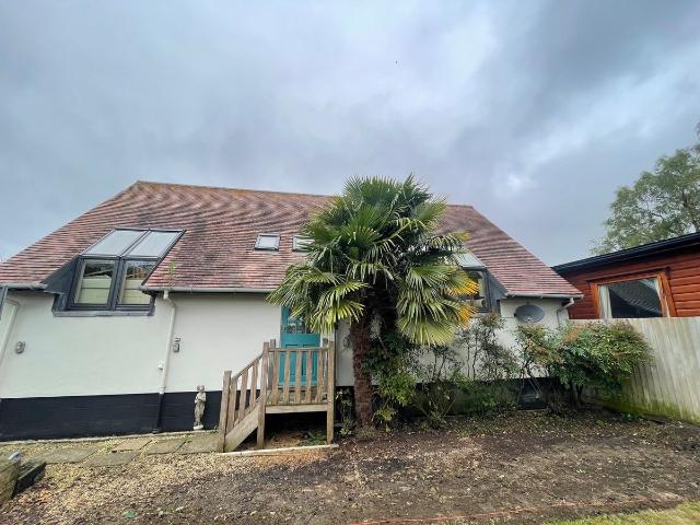 Coach House, Abingdon Road, Sutton Courtenay, Abingdon OX14, 4 bed cottage to rent, £2,500 pcm | PrimeLocation
