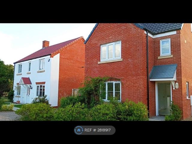 Coachmaker Way, Hethersett, Norwich NR9, 4 bed detached house to rent, £1,950 pcm | PrimeLocation