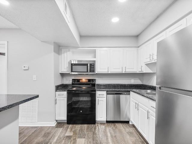 Coachman Club 2 Bedroom Apartment for Rent at 730 N Old Coachman Rd, Clearwater, FL 33765