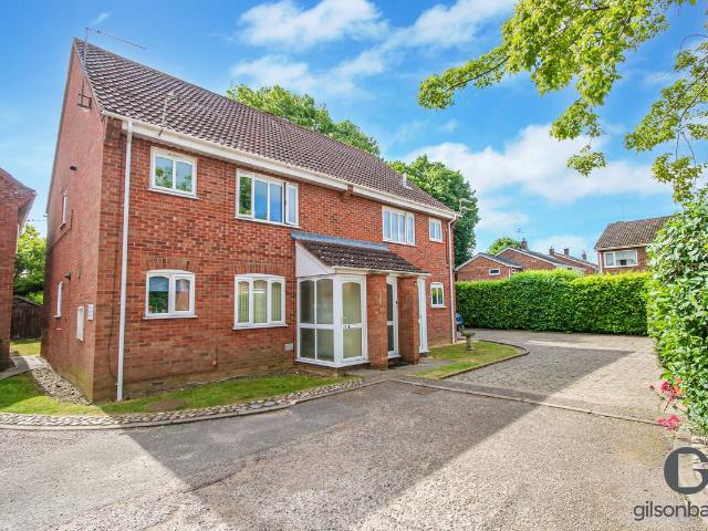 Coachmans Court, School Lane, Sprowston NR7, 2 bed flat to rent, £900 pcm | PrimeLocation