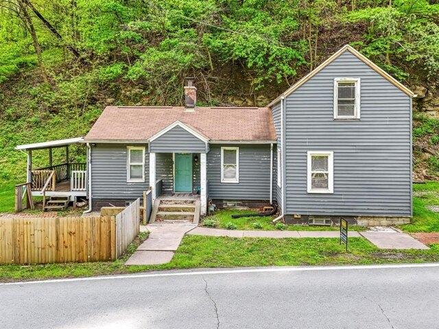 Coal Valley Rd, Clairton, Home For Sale