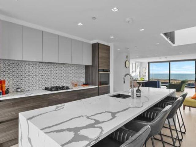 Coast Road, Pevensey Bay, 4 Bedroom Detached