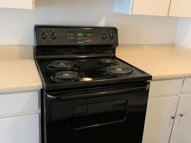 Coastal Pointe Apartments 1 Bedroom Apartment for Rent at 3002 Antelope St, Corpus Christi, TX 78408 Central City