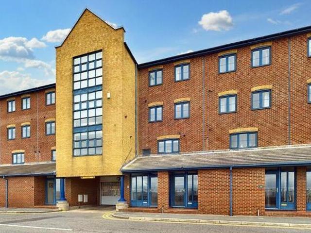Coburg Wharf, Liverpool, 3 Bedroom Town