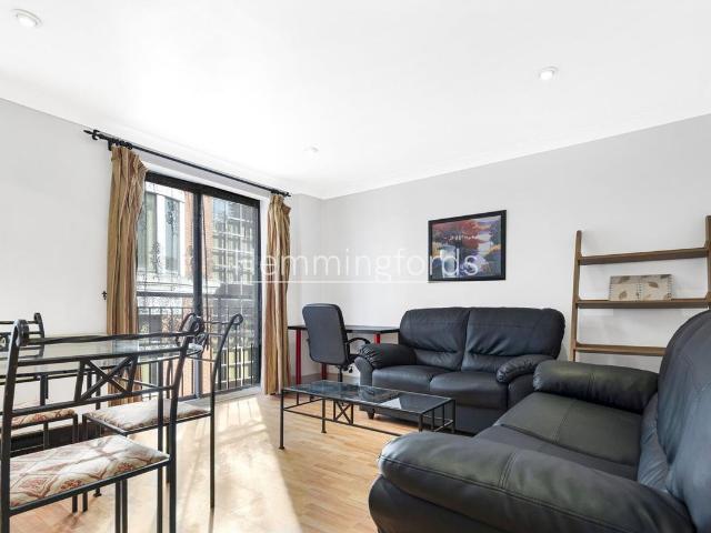 Cobalt Building, Bridgewater Square EC2Y, 2 bed flat to rent, £3,250 pcm | PrimeLocation