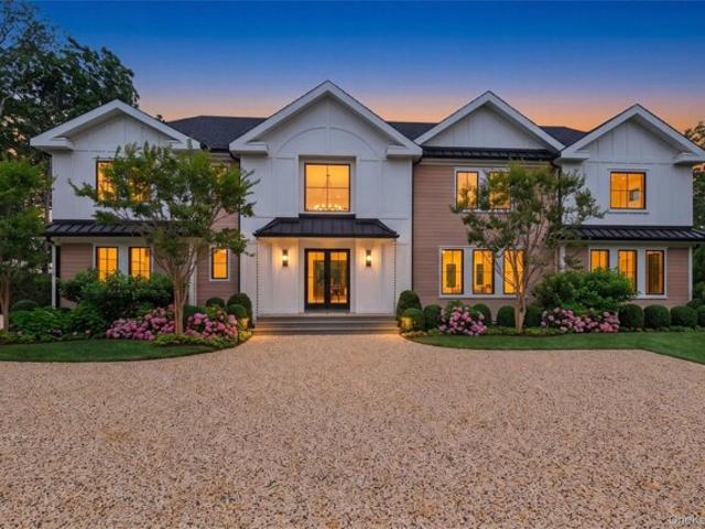 Cobb Rd, Water Mill, Home For Sale
