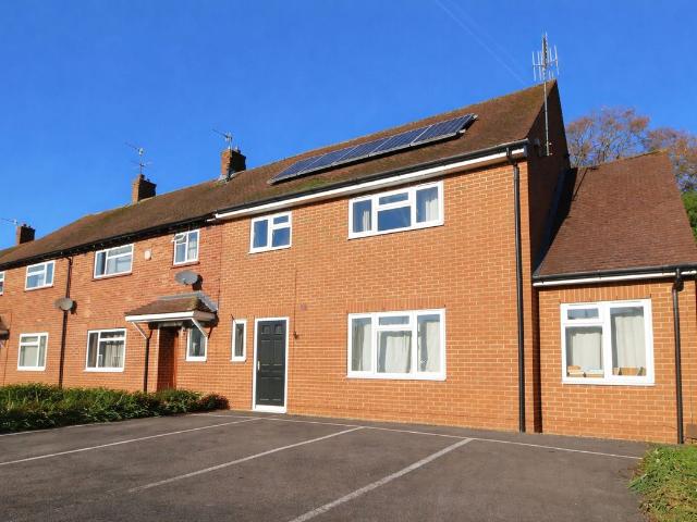 Cobbett Road, Guildford GU2, 1 bed flat to rent, £1,200 pcm | PrimeLocation