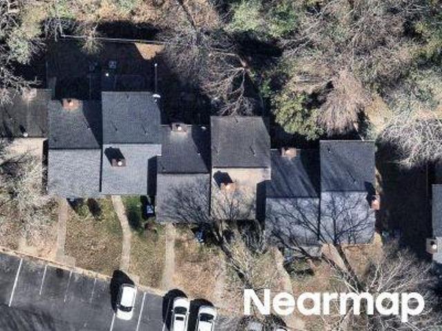 Cobble Mill Ln