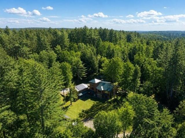 Cobble Ridge Rd, Londonderry, Home For Sale