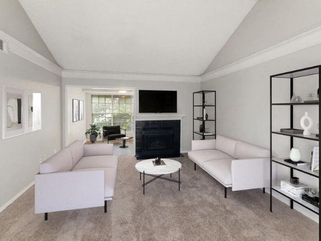 Cobblestone 1 Bedroom Apartment for Rent at 1615 Stoneleigh Ct, Arlington, TX 76011