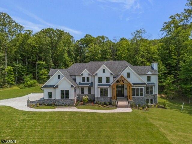 Cobblestone Ct, Warren Twp, Home For Sale