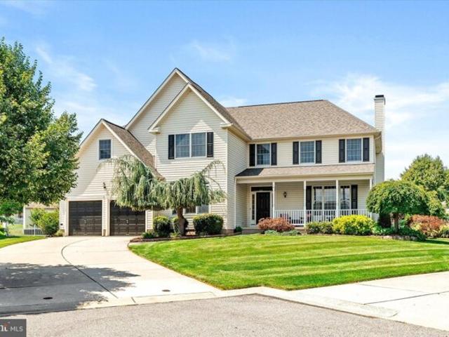 Cobblestone Ct, Columbus, Home For Sale