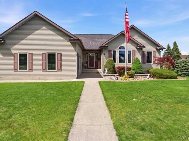 Cobblestone Ct, Lancaster, Home For Sale
