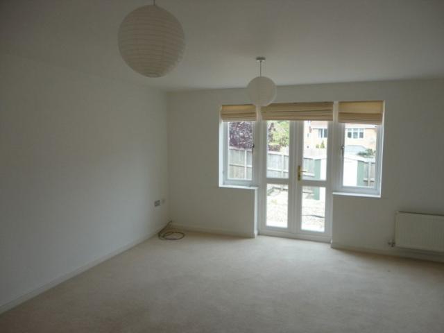 Cobblestone Drive, Mansfield