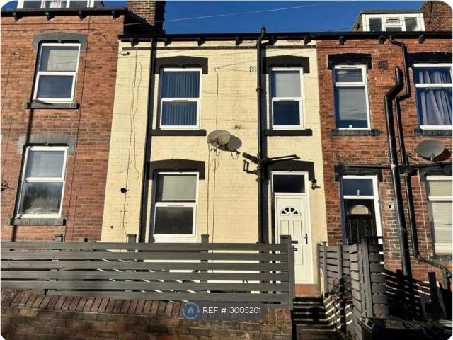 Cobden Ave, Leeds LS12, 2 bed terraced house to rent, £979 pcm | PrimeLocation