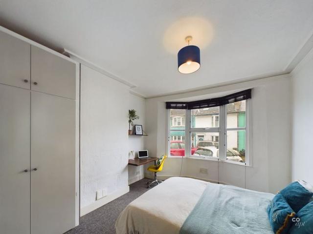 Cobden Road, Master BN2, 6 bed terraced house to rent, £3,757 pcm | PrimeLocation
