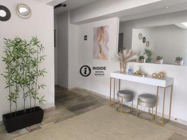 Cobertua à venda com 2 quartos na enseada